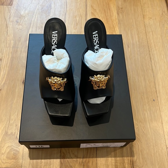 Versace | Shoes | La Medusa Platform Mules | Poshmark